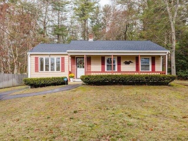 3 bedroom, Middleboro MA 02346 102312834