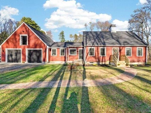 3 bedroom, Middleboro MA 02346 102373220