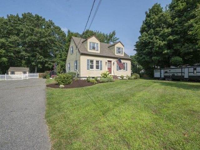 3 bedroom, Middleboro MA 02346 105059506