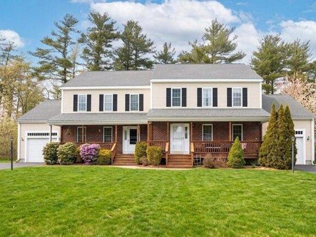 3 bedroom, Middleboro MA 02346 LS103034458
