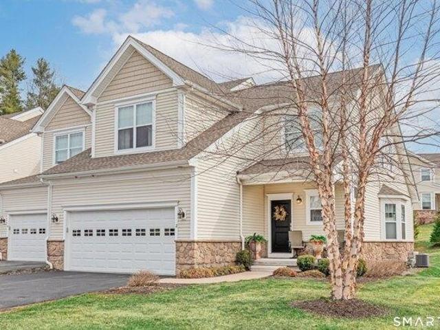 3 bedroom, Middlebury CT 06762 LS103125626