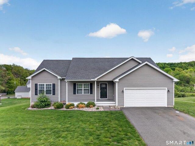 3 bedroom, Middletown CT 06457 104479146