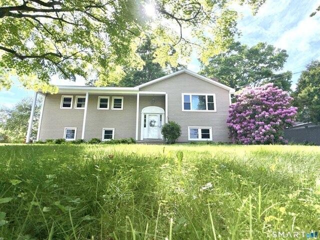 3 bedroom, Middletown CT 06457 104542161