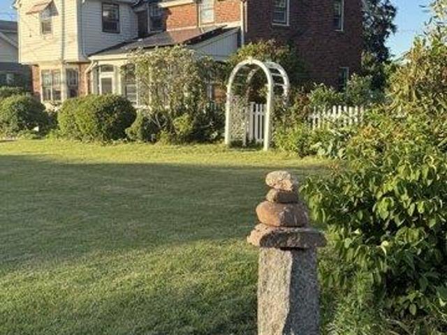 3 bedroom, Middletown CT 06457 104603925