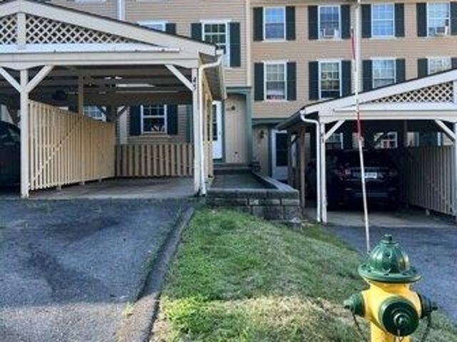 3 bedroom, Middletown CT 06457 104759935