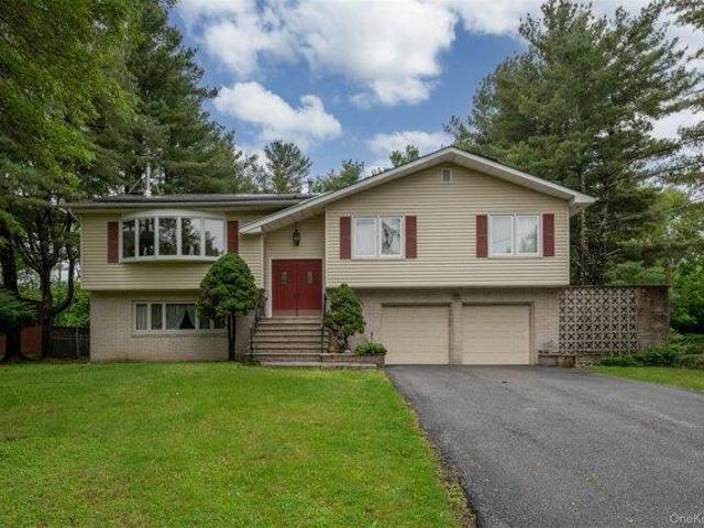 3 bedroom, Middletown NY 10940 102282389