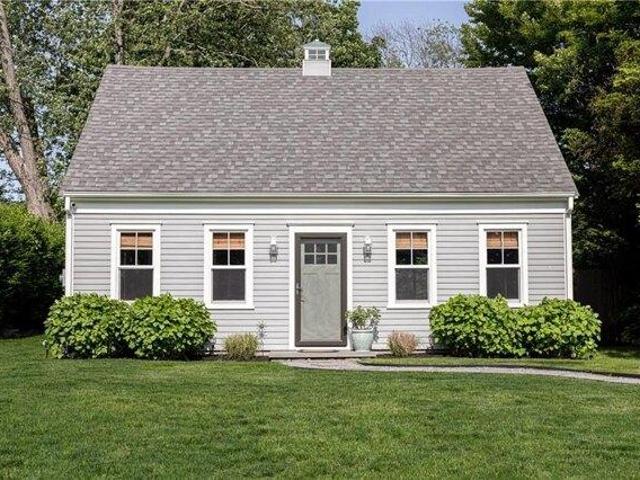 3 bedroom, Middletown RI 02842 102313282