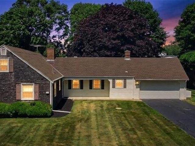 3 bedroom, Middletown RI 02842 104852149