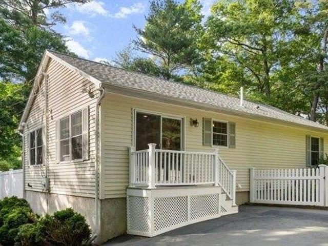 3 bedroom, Middleton MA 01949 104851235