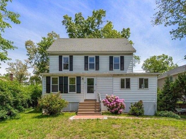 3 bedroom, Middleton MA 01949 104833247