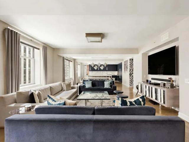 3 bedroom, Midtown West NY 102244070