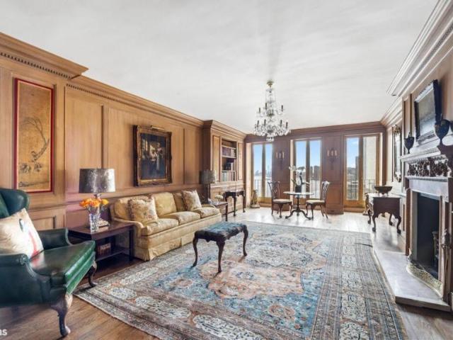 3 bedroom, Midtown East NY 102244461