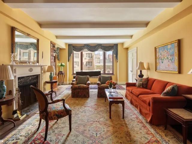 3 bedroom, Midtown East NY 102715684