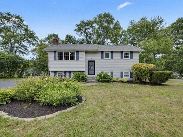 3 bedroom, Milford MA 01757 105158966
