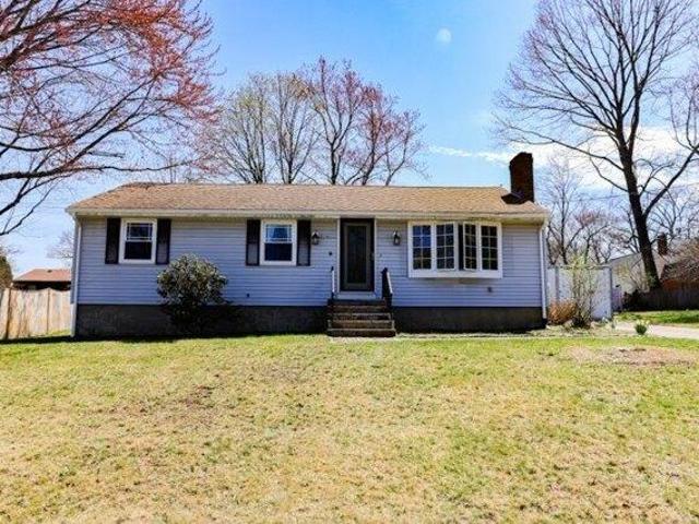 3 bedroom, Milford MA 01757 LS102410972
