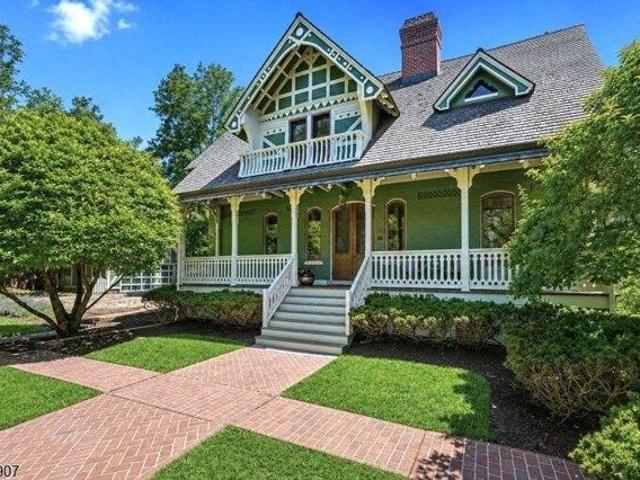 3 bedroom, Millburn NJ 07078 104262890