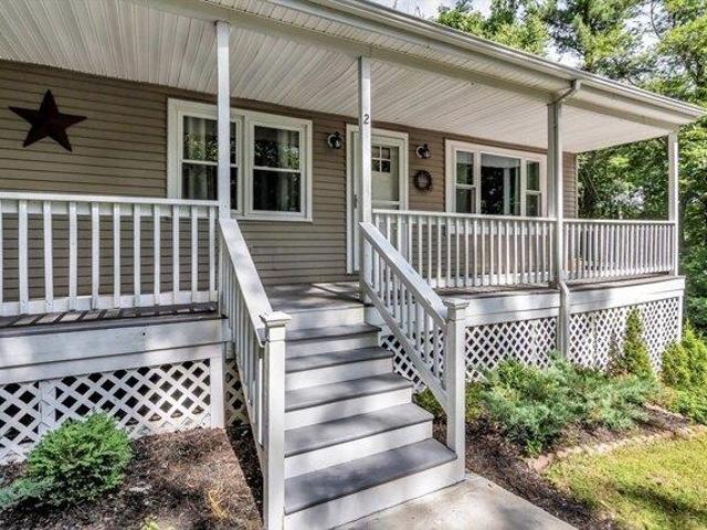 3 bedroom, Millbury MA 01527 104994742