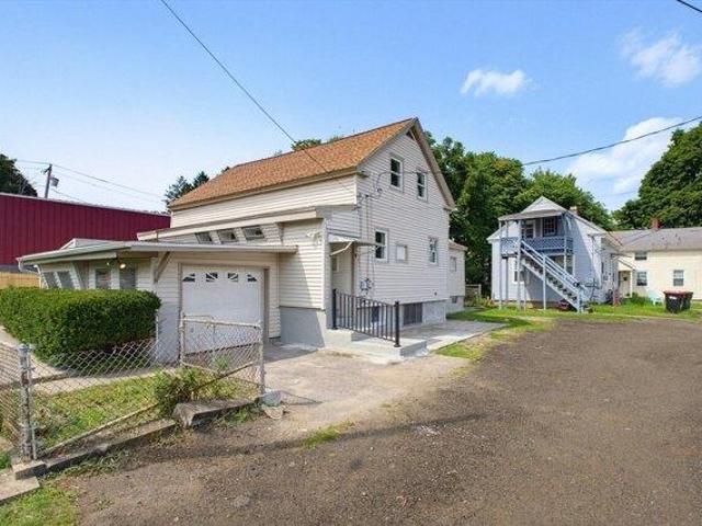 3 bedroom, Millbury MA 01527 105094098
