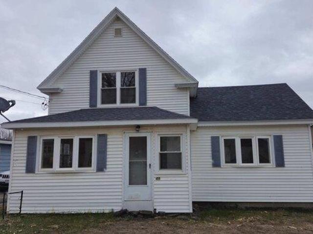 3 bedroom, Millinocket ME 04462 104809838