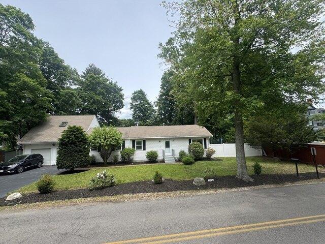 3 bedroom, Millis MA 02054 104607548