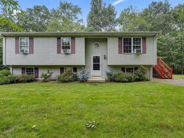 3 bedroom, Millville MA 01529 105041592