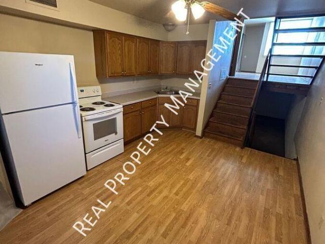 3 bedroom, Milwaukee WI 53224 77925571