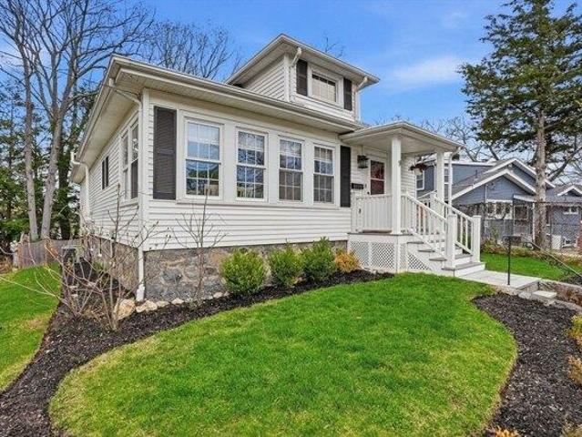 3 bedroom, Milton MA 02186 LS102960213
