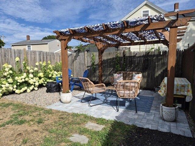 3 bedroom, Milton MA 02186 105082910