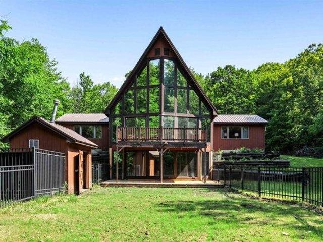 3 bedroom, Milton NH 03851 104651489