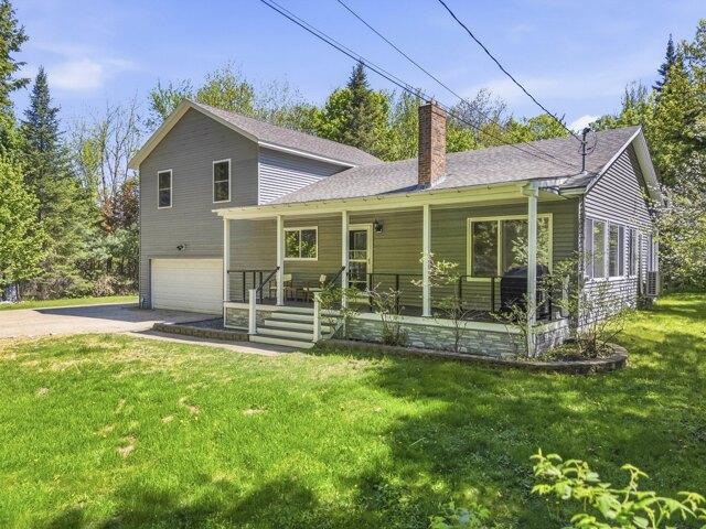 3 bedroom, Minot ME 04258 103101225