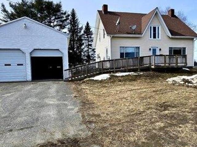 3 bedroom, Norridgewock ME 04957 101749758