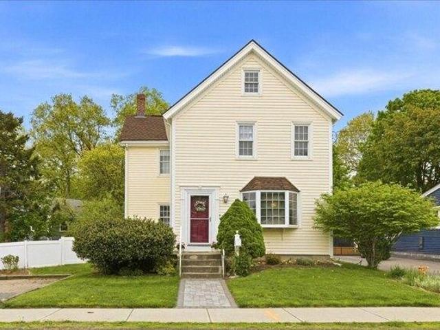 3 bedroom, Norwood MA 02062 102594566