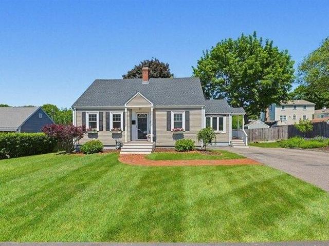 3 bedroom, Norwood MA 02062 104442012