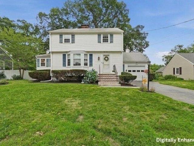 3 bedroom, Norwood MA 02062 104570496