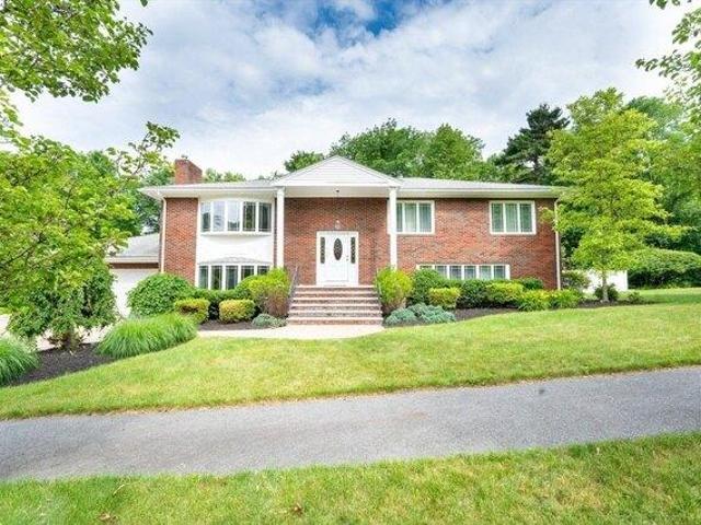 3 bedroom, Norwood MA 02062 104850932