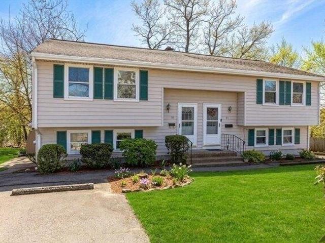 3 bedroom, Norwood MA 02062 LS102409679