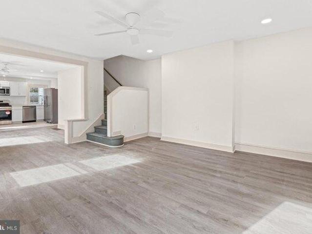 3 bedroom, Norwood PA 19074 LS90652283