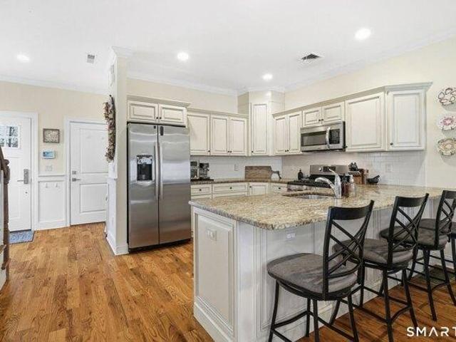 3 bedroom, Norwalk CT 06851 102255809