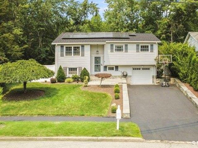 3 bedroom, Norwalk CT 06851 104606173