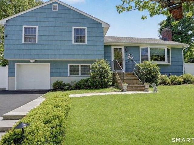 3 bedroom, Norwalk CT 06851 104351598