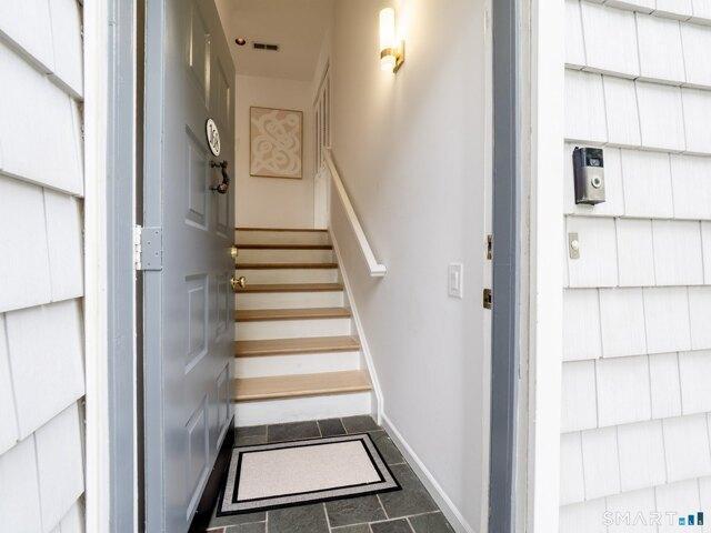 3 bedroom, Norwalk CT 06854 105255501
