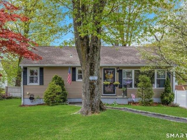 3 bedroom, Norwalk CT 06854 LS102444079