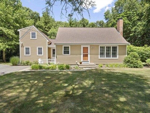 3 bedroom, Norwell MA 02061 104444963