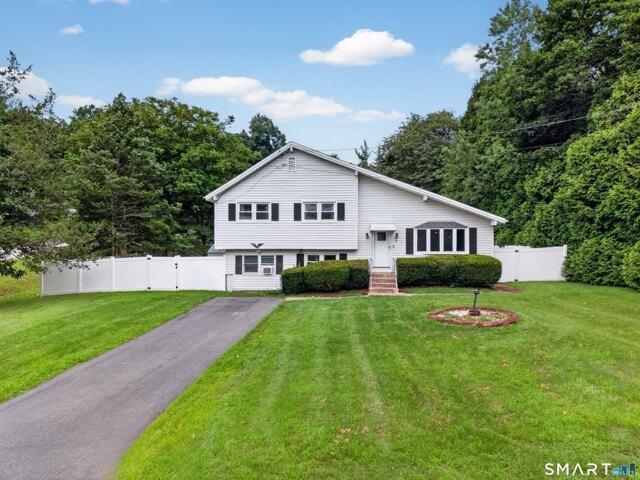 3 bedroom, Norwich CT 06360 105115328