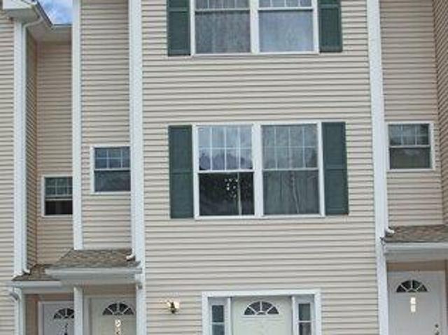 3 bedroom, Norwich CT 06360 LS101632274