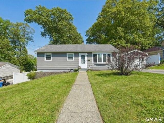3 bedroom, Norwich CT 06360 LS102823489
