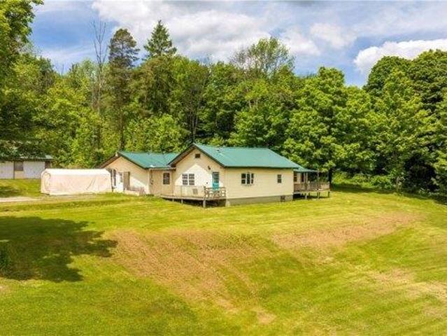 3 bedroom, Norwich NY 13815 104900402