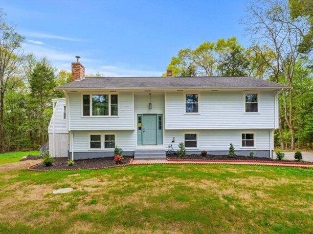 3 bedroom, Norton MA 02766 102443468