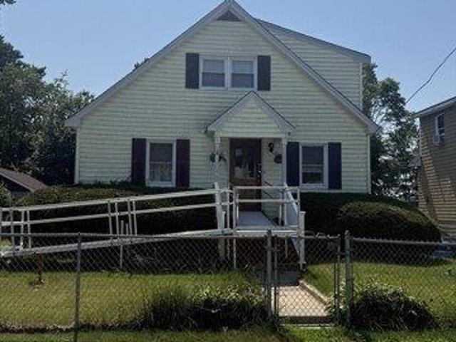 3 bedroom, Norton MA 02766 104789820