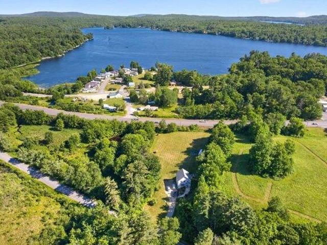 3 bedroom, Northwood NH 03261 105158524